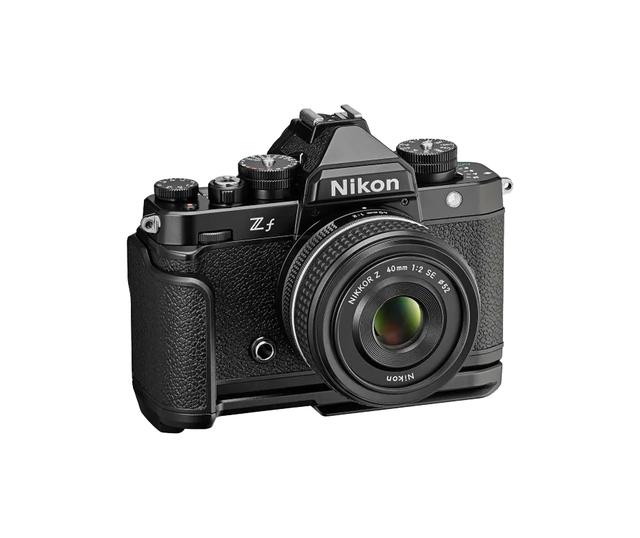 Cathay Photo | Nikon Zf Body with NIKKOR Z 40mm f/2 SE (Black)