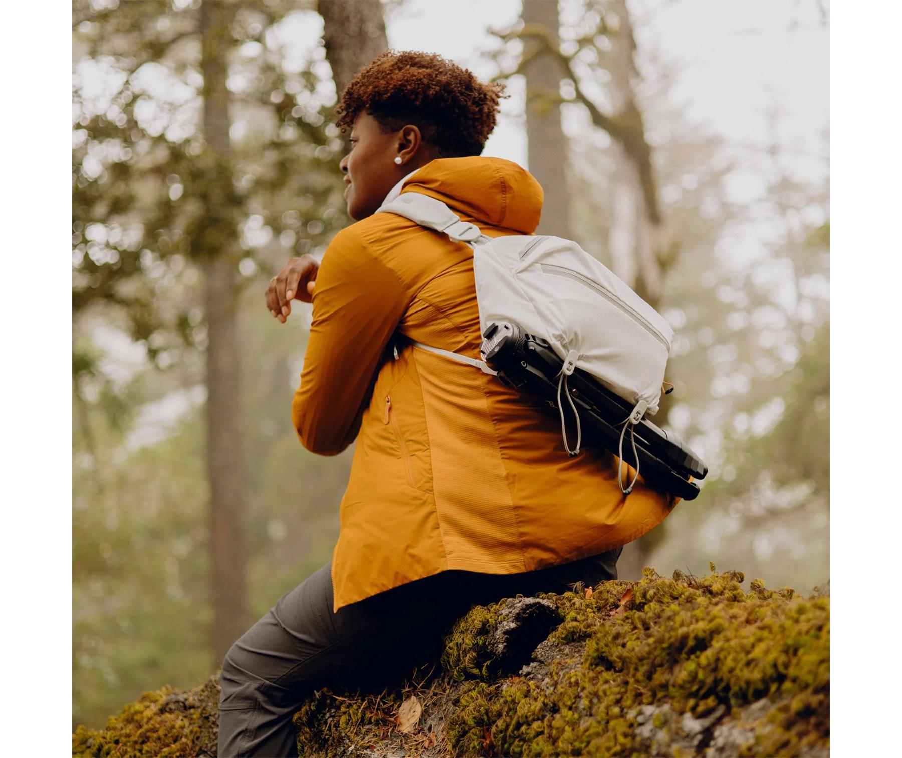 Cathay Photo | Peak Design Outdoor Sling 7L (Cloud)