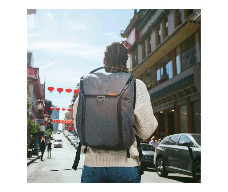 Cathay Photo | Peak Design Everyday Backpack 30 (Charcoal)