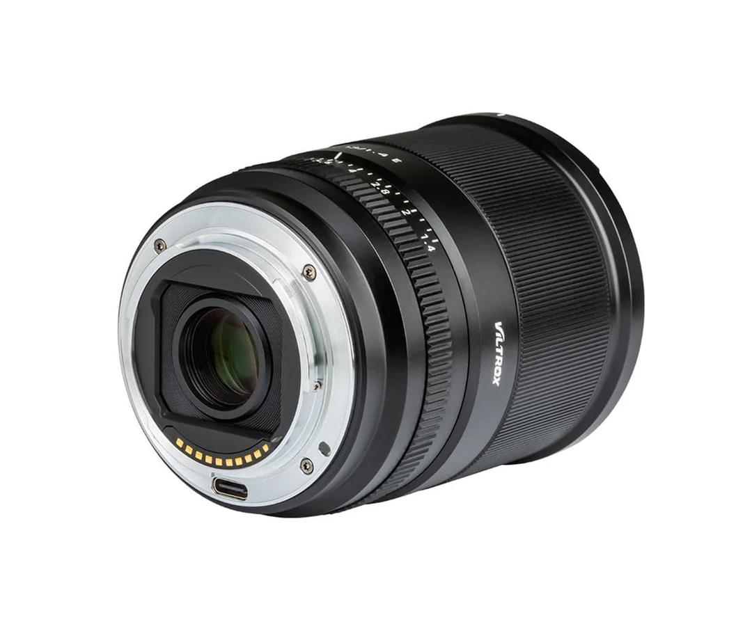 Cathay Photo | Viltrox AF 13mm F1.4 (Sony E)
